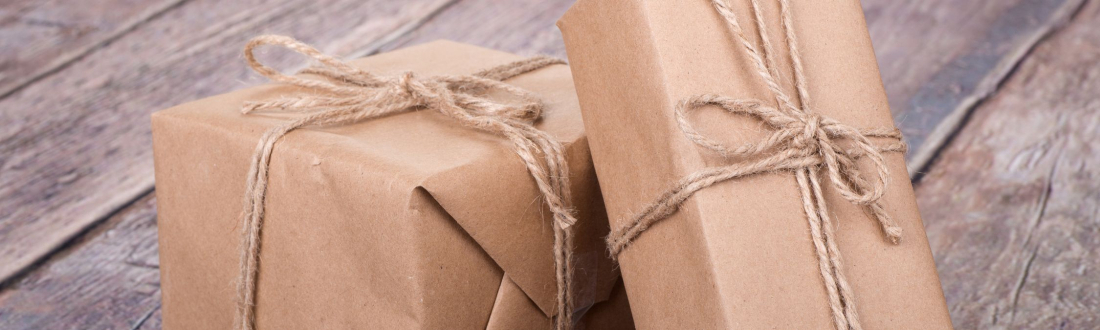 Boîte cadeau en carton ou boîte cadeau en bois